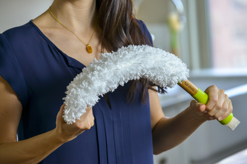 Full Circle Dust Whisperer Microfibre Duster - Chef's Complements